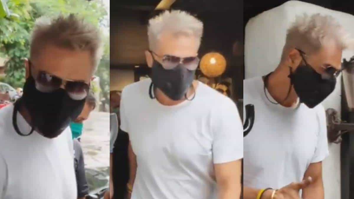 Arjun Rampal flaunts new platinum blonde hair look